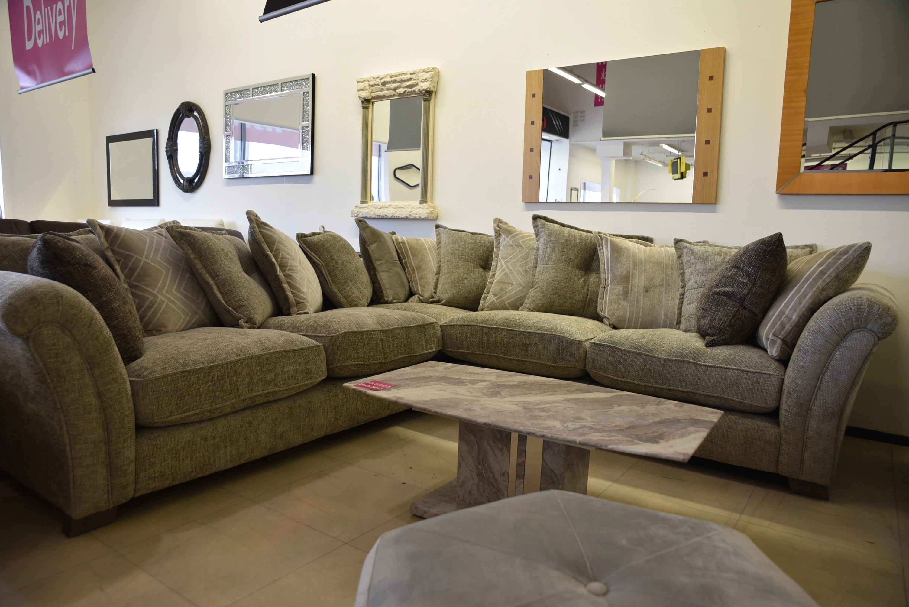 Corner Suites – FactoryOutletBlackpool